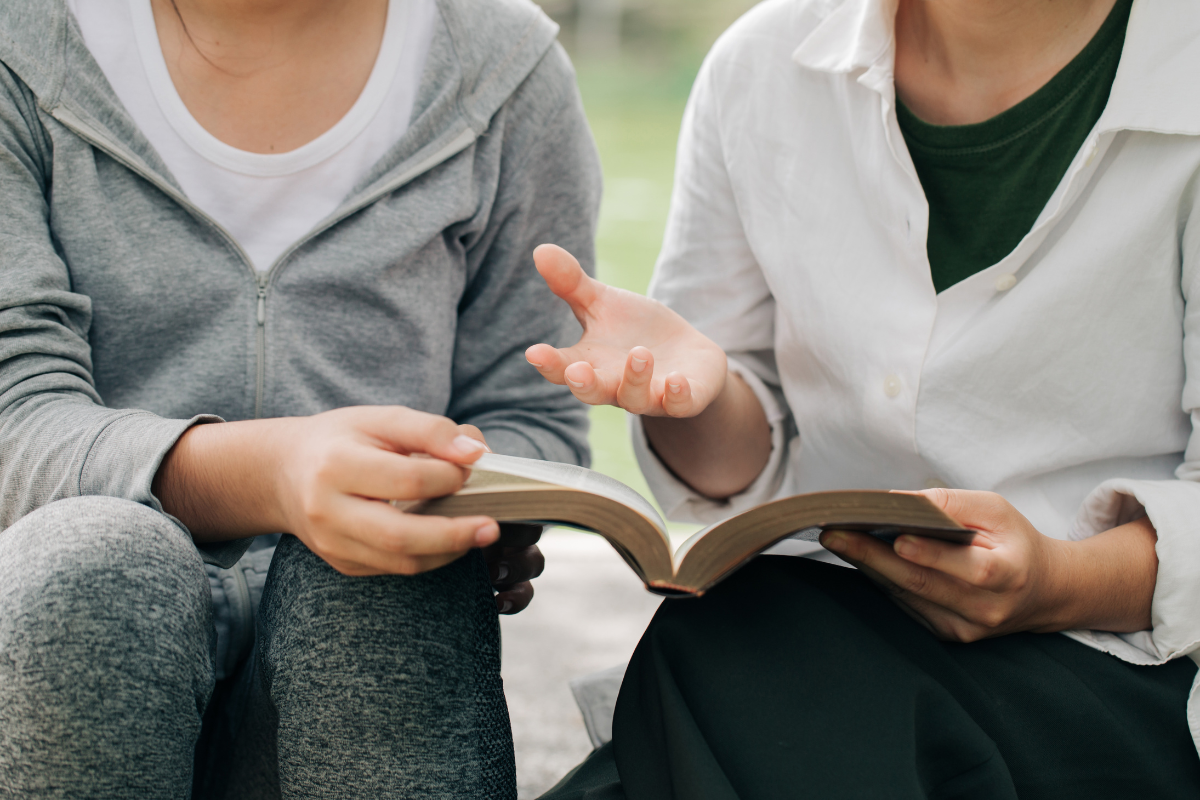 How to Get Accountability Reading the Bible in a Year - The Hobson ...